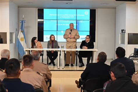 Finalizó la Diplomatura en Gestión Integral de Riesgos y Protección Civil Argentina gob ar