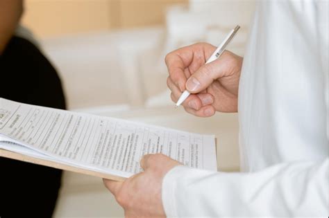 Biogen Discontinues Alzheimer S Drug Aduhelm UPI