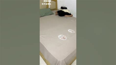 把女朋友惹哭了 怎么样才能哄好呀看一遍笑一遍 万万没想到 实在憋不住就笑出来吧how Can I Make My Girlfriend