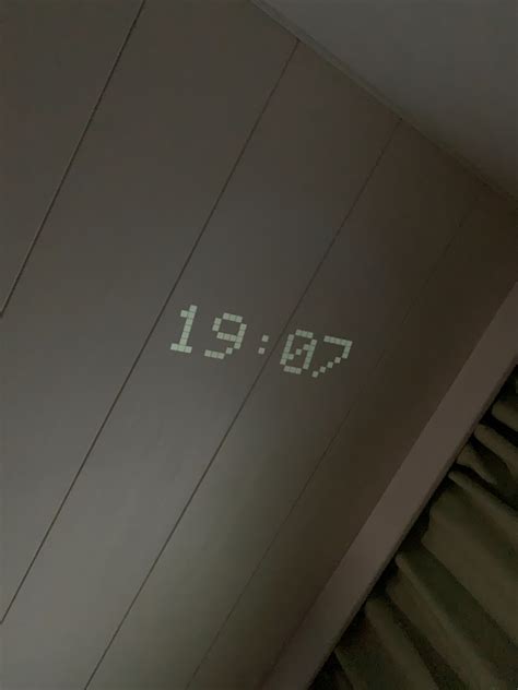 diy arduino projection clock