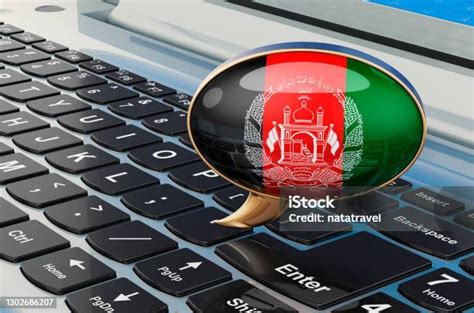 다리와 파슈토 온라인 컨셉을 알아보십시오 아프가니스탄 국기가 있는 음성 풍선 흰색 배경에서 격리된 3d 렌더링 공부에 대한 스톡 사진 및 기타 이미지 Istock