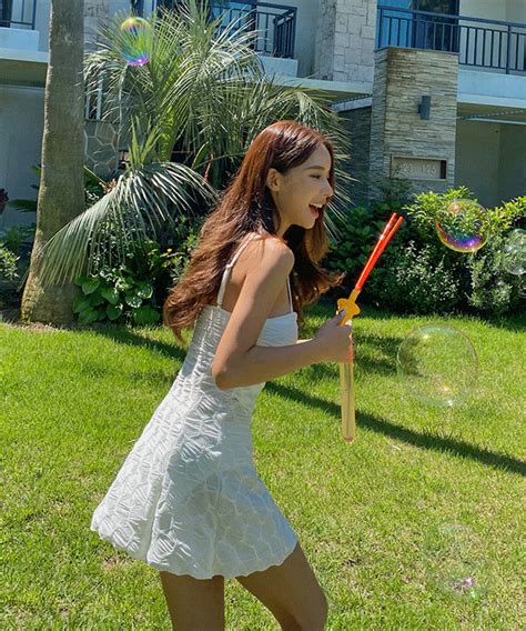 웬디 셔링 원피스 모노키니 에이블리