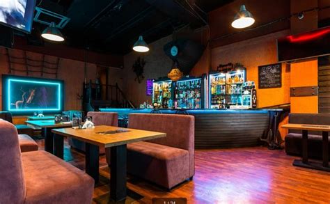 Бар в Санкт-Петербурге Paluba Bar