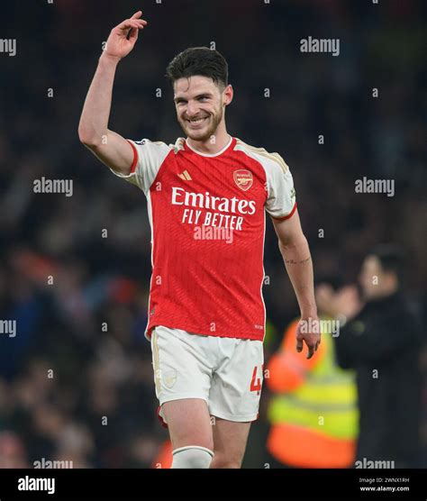 London Uk 25th Feb 2024 Arsenal V Newcastle United Premier