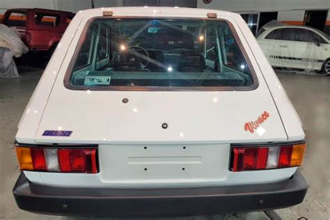La sorprendente transformación de este Fiat 147 que estuvo parado 17 años