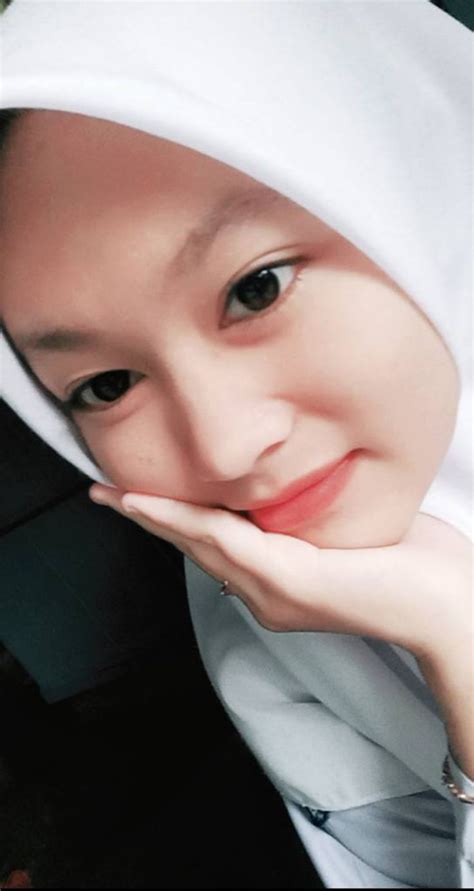 Pap Cewe Cantik Halu