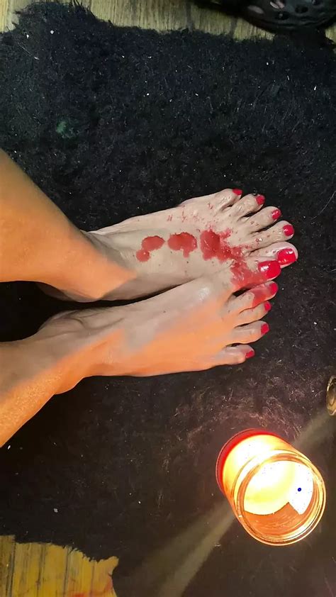 Really Nice Tiny Feet With Red Long Toes With Candle Wax Canadian