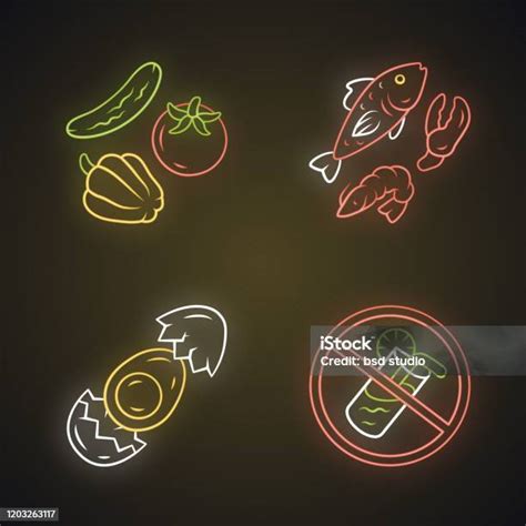 건강 한 균형 잡힌 식사 네온 빛 아이콘 세트 높은 비타민과 오메가 3 음식 빛나는 징후 새우와 게 발톱 해산물 청량 음료 기호가 없습니다 계란 야채 물고기 벡터 고립 된