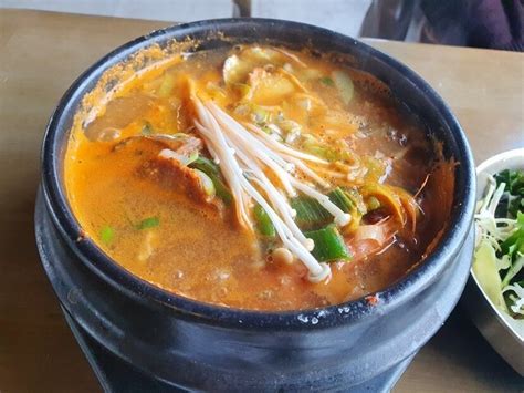 뜨끈한 국물이 생각나는 아침 뉴스트림