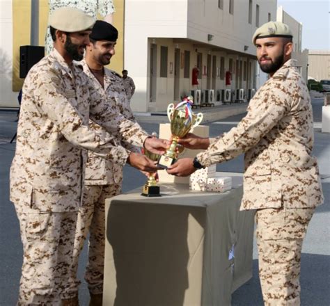 أسلحة ووحدات قوة الدفاع تصدح فرحاً بذكرى تأسيس القوة صحيفة الوطن
