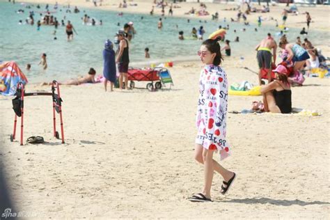 相爱2周冬雨泳装照曝光 惨遭吐槽新浪图片