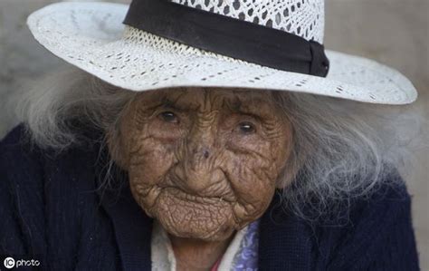 超長待機女壽星跨越三個世紀終身未婚118歲還能彈吉它唱小曲 每日頭條