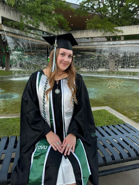 Olivia Bigelow On Linkedin The End Of An Era Officially Graduated