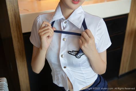 Xiuren 秀人网 No5343 Jiang Zhenzhen 제복을 입은 아름다운 다리 V2ph