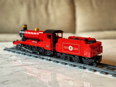 Lego Hogwarts Express Moc Im Currently Re Designing My Hog Flickr