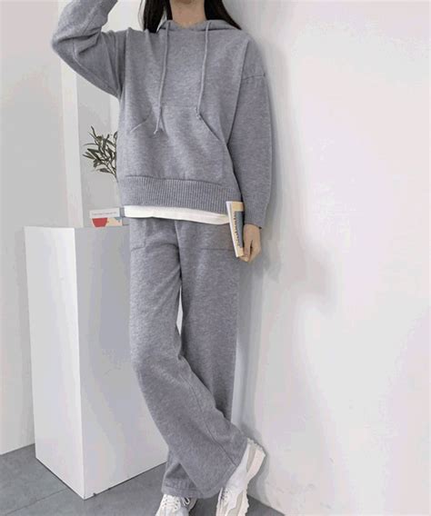 보라 블랙 당일 루즈핏 배색 레이어드 후드 니트 세트 투피스 상하세트 에이블리