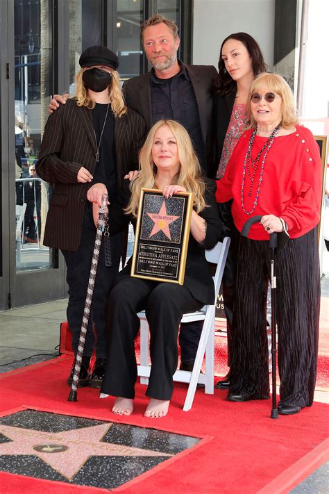 Christina Applegate's Family Album With Husband and Daughters: Pics ...