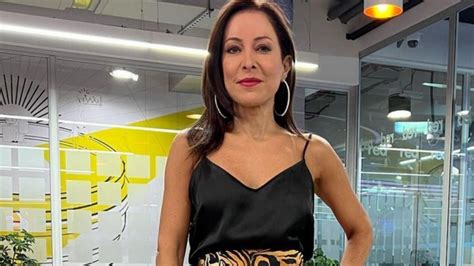 Flavia Dos Santos bailó danza árabe