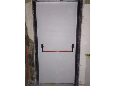 Puertas Para Salida De Emergencia UNA HOJA DOORTEC SAS