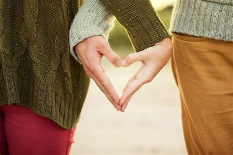 Sexuality Continues To Change And Develop Well Into Adulthood Neuroscience News