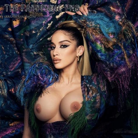 Singers Nude Photos And Videos The Fappening