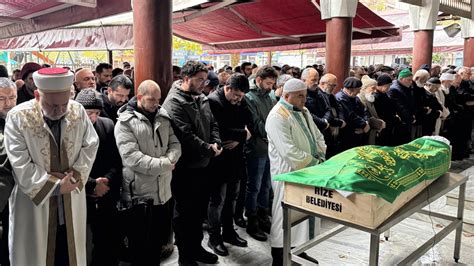Emekli öğretmen Son Yolculuğuna Öğretmenler Gününde Uğurlandı Son