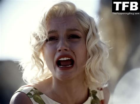 Ana De Armas Sexy 45 Photos Sexy E Girls