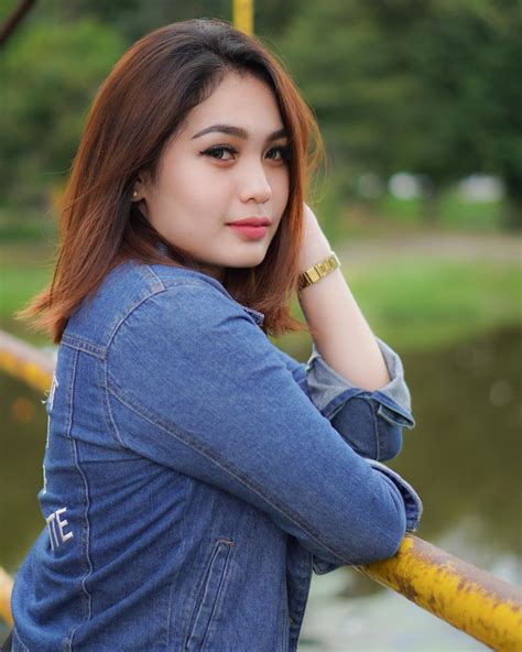 Monicha Hutabarat Monichahtb • Instagram Photos And Videos