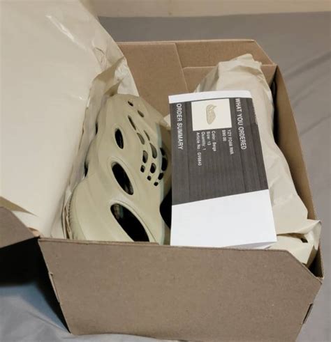 Adidas Yeezy Foam Runner Stone Salt Kixify Marketplace