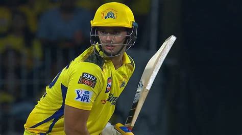Ipl 2023 Csk Vs Kkr Shivam Dube Hit 30 Sixes In Ipl 2023 Equal To Ms