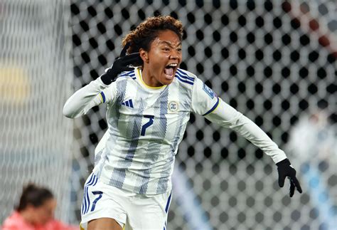 Bolden Stuns The Ferns Makes History For The Filipinas