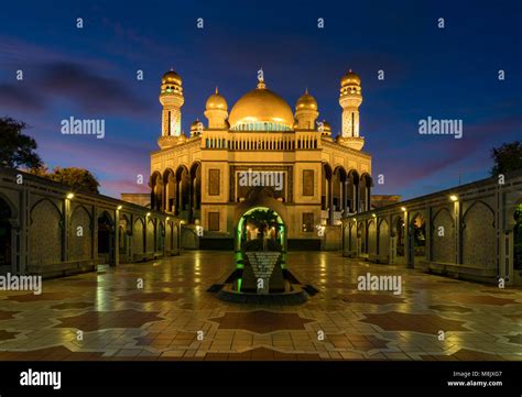 Brunei Darussalam Bandar Seri Begawan Sultan Omar Ali Saifuddien Mosque
