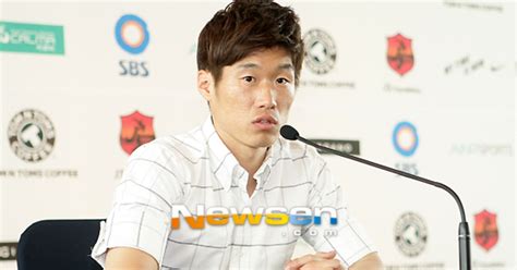 박지성 극찬 퍼거슨 강팀 킬러 박지성은 위대한 선수