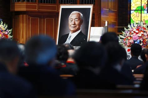 윤 정부가 일선부대에 배포한 충격의 간행물 [김종성의 히 스토리]