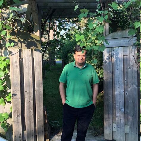 محمد طاهری On Twitter 1 برای دکتر محمدمهدی لطفی هروی پیام می‌فرستند