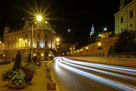 Gospodarcze prognozy dla Polski zmierzamy do płytkiej recesji