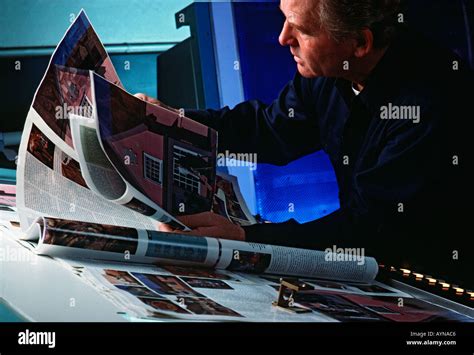 Pressman Inspecting Hi Res Stock Photography And Images Alamy