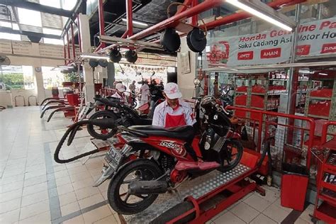 Jelang Mudik Lebaran Honda Beri Diskon Servis Motor Di Ahass Jakarta