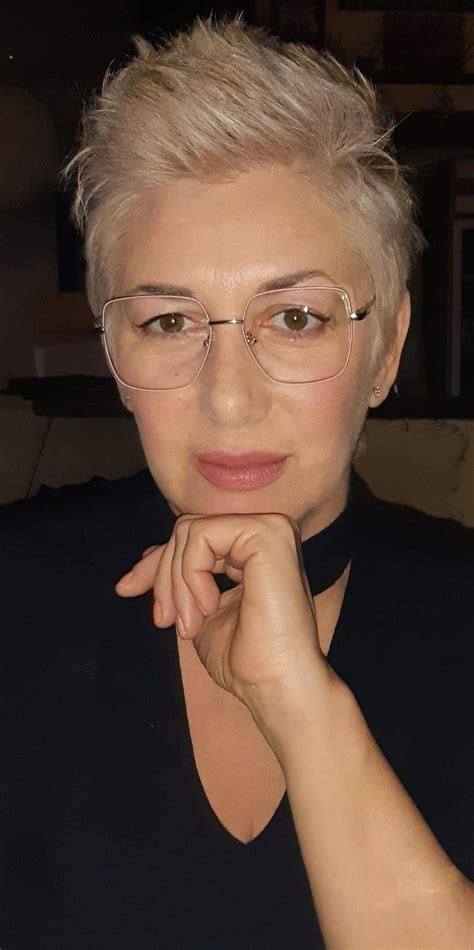 Nevena Je Bila Robinja U Paklu Prostitucije Kad Je Imala 21 Odveo Me U