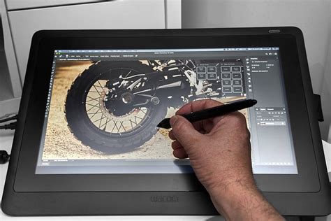 Wacom Cintiq 16 Review | Affordable Graphic Tablet