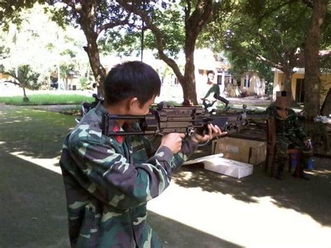 Vietdefense Evaluation Of The Fn Minimi Light Machine