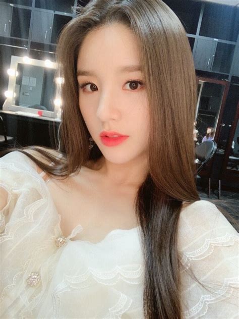 LOONA Heejin K Pop WACOCA JAPAN People Life Style