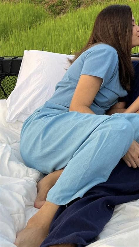 สีเทา On Twitter