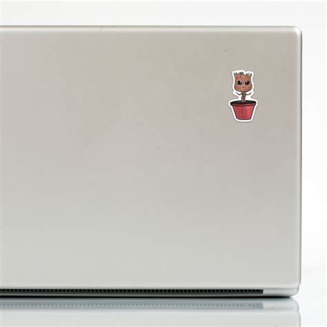Groot Sticker