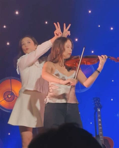 Laufey And Junia 𝜗𝜚 In 2024 Singer Dream Concert My Heart Is Breaking