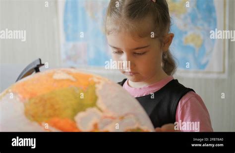 Cute Maps Stock Videos And Footage Hd And 4k Video Clips Alamy