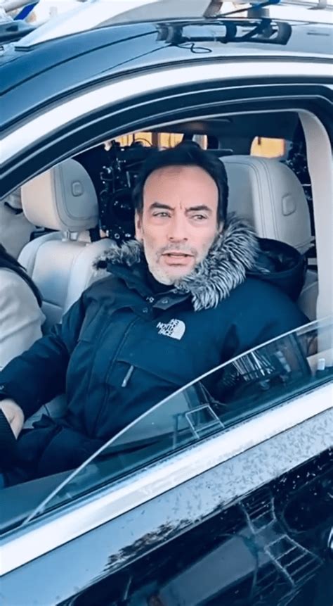 Imagini Cu Fiul Lui Alain Delon La Plimbare Prin Oradea Ce Face