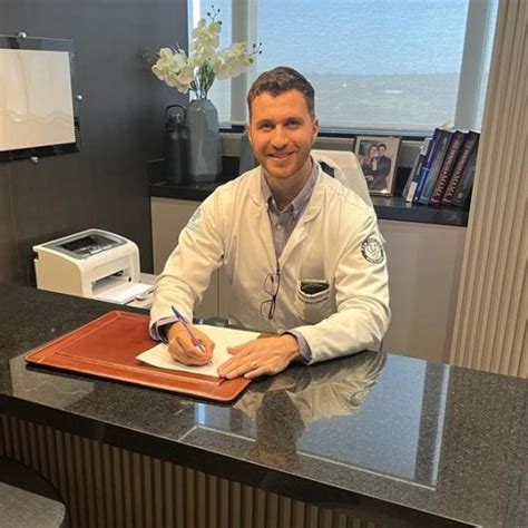 Dr Guilherme Napoleão Lira Urologista Agende uma consulta