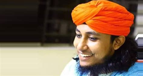 পুলিশ দেখেই পালিয়ে গেলেন তাহেরি