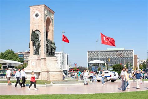 Free Tour of the Taksim Area of Istanbul - introducingistanbul.com